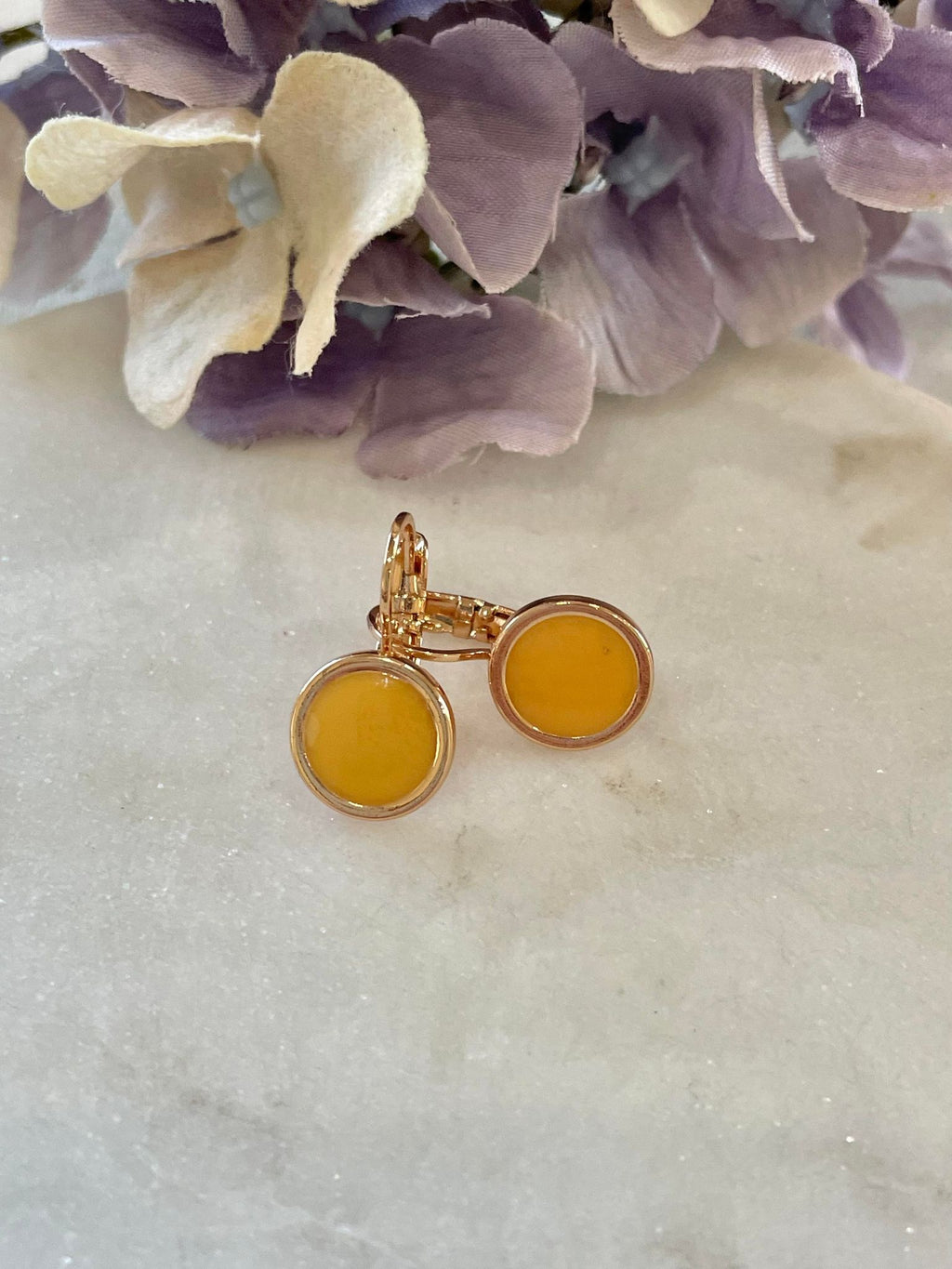 Yellow enamel button lobster clamp earring - rose gold – Just Mine